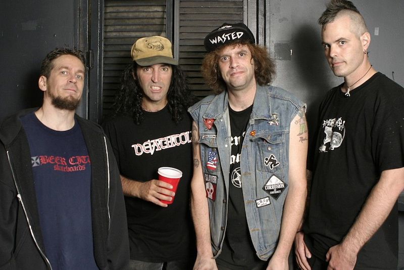 D.R.I celebra sus 40 años en Bogotá | Orbitarock